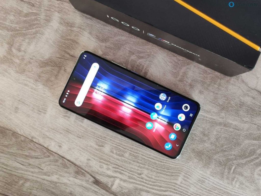 iQOO 9 BMW M Motorsport Edition Review