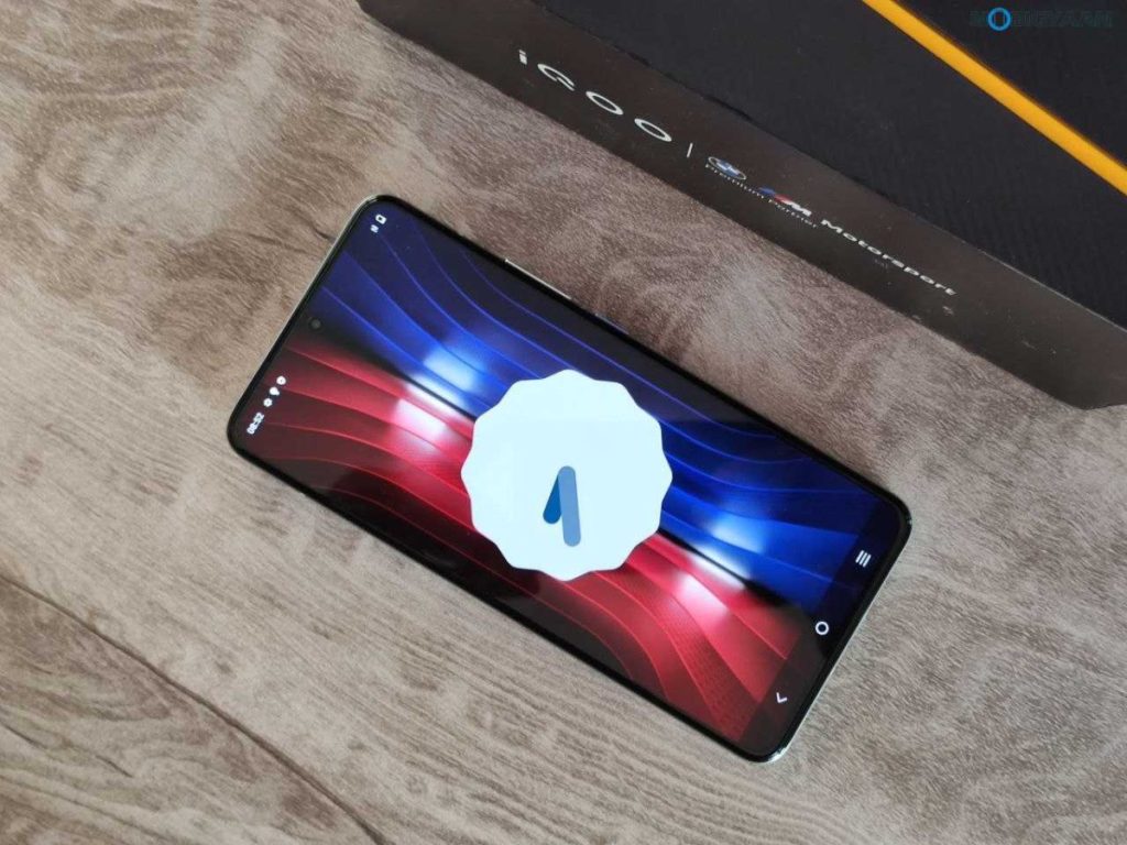 iQOO 9 BMW M Motorsport Edition Review