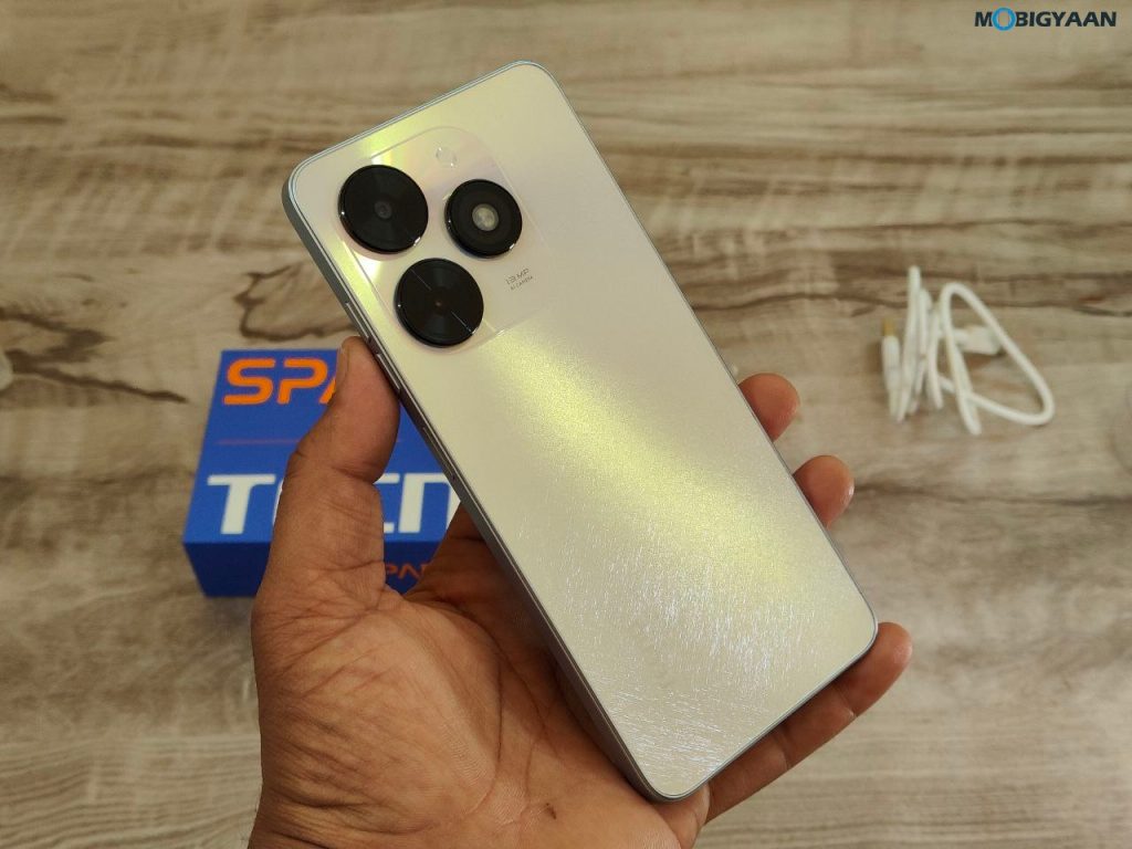 TECNO Spark Go 2024 - Hands-on and First Impressions