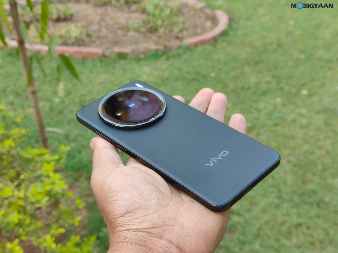 vivo X200 Review - Mind-Boggling Cameras | High-End Performance ...